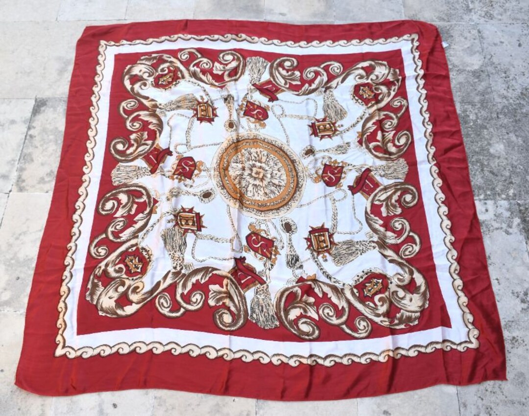 Vintage 42" X 40" Red White Scarf Headscarf Square Neck Scarf Polyester ...