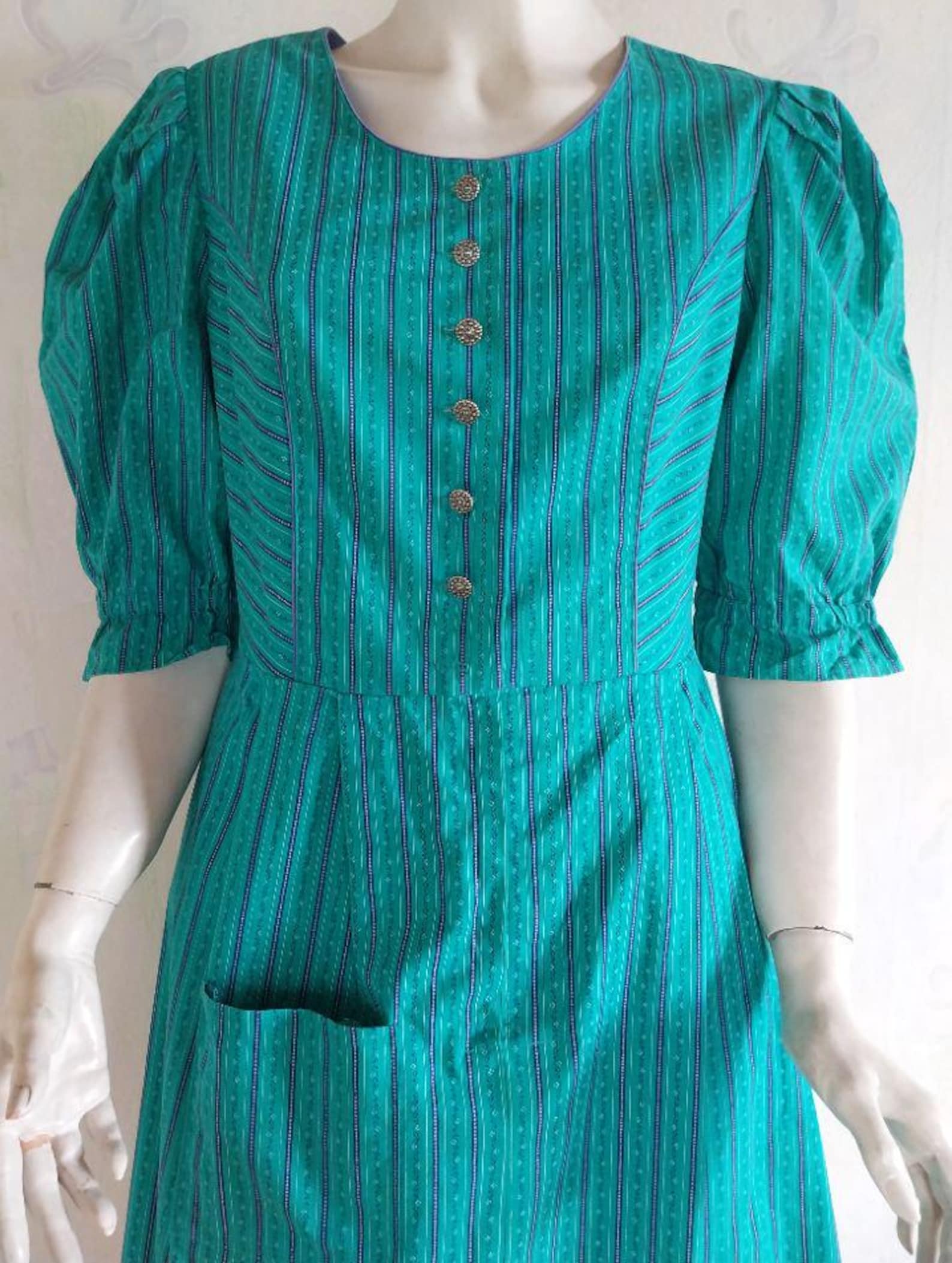 Vintage Green Cotton Floral Pattern Dirndl Dress Hand Sewn Puff Sleeve ...