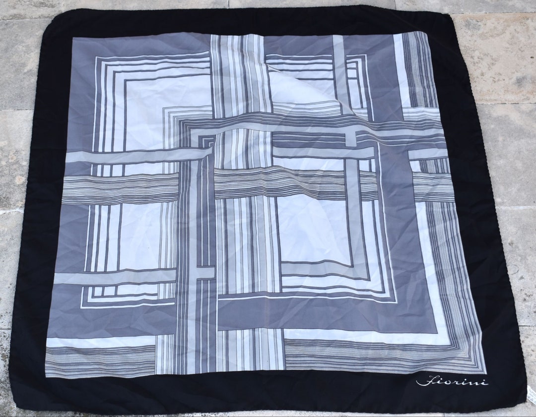 Vintage 30"x 30" Fiorini Italy Scarf Headscarf Square White Blue Stripe ...