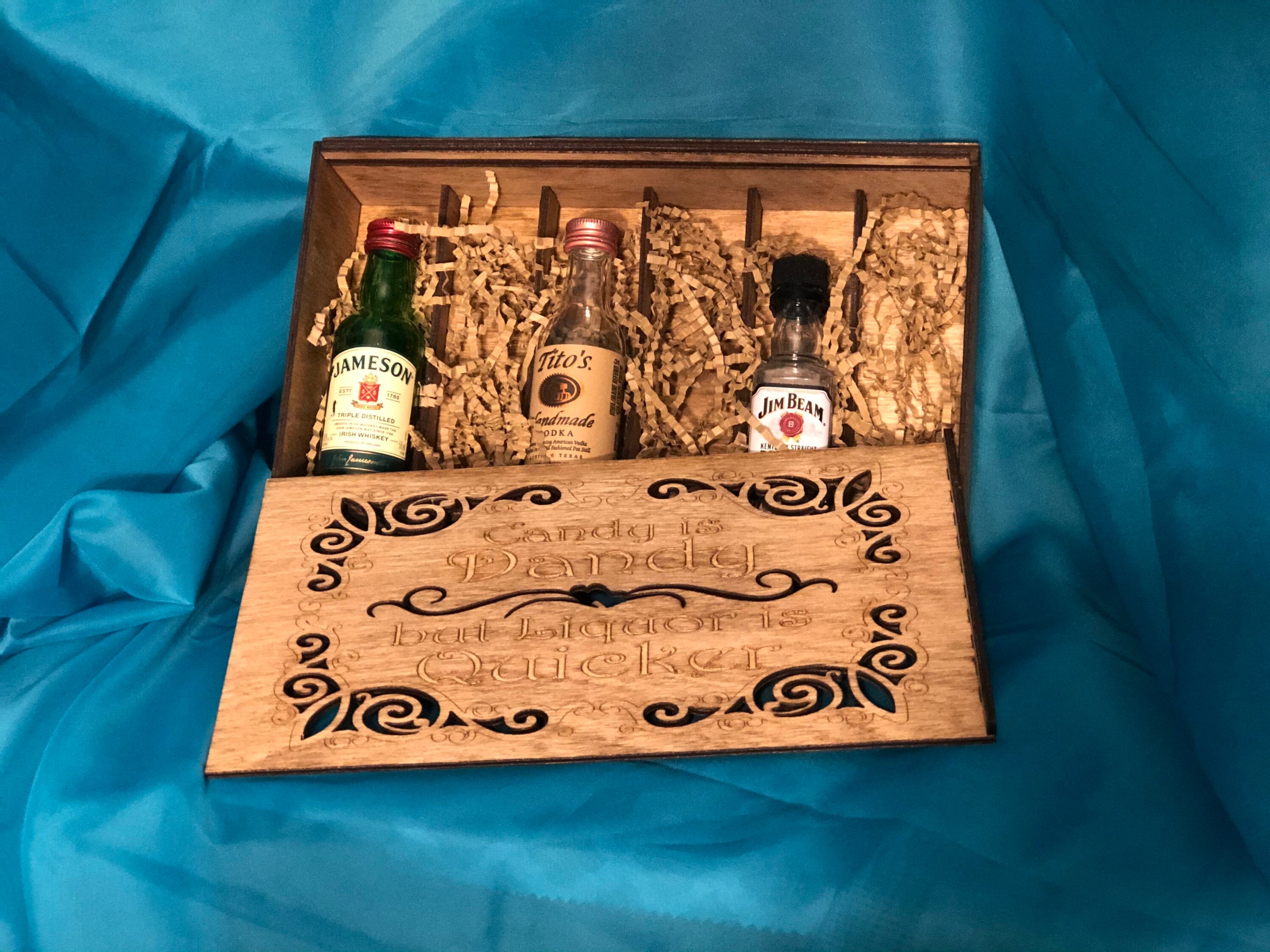 Valentines Mini Liquor Box, Holds 6 50ml Bottles Laser Cut File - Etsy