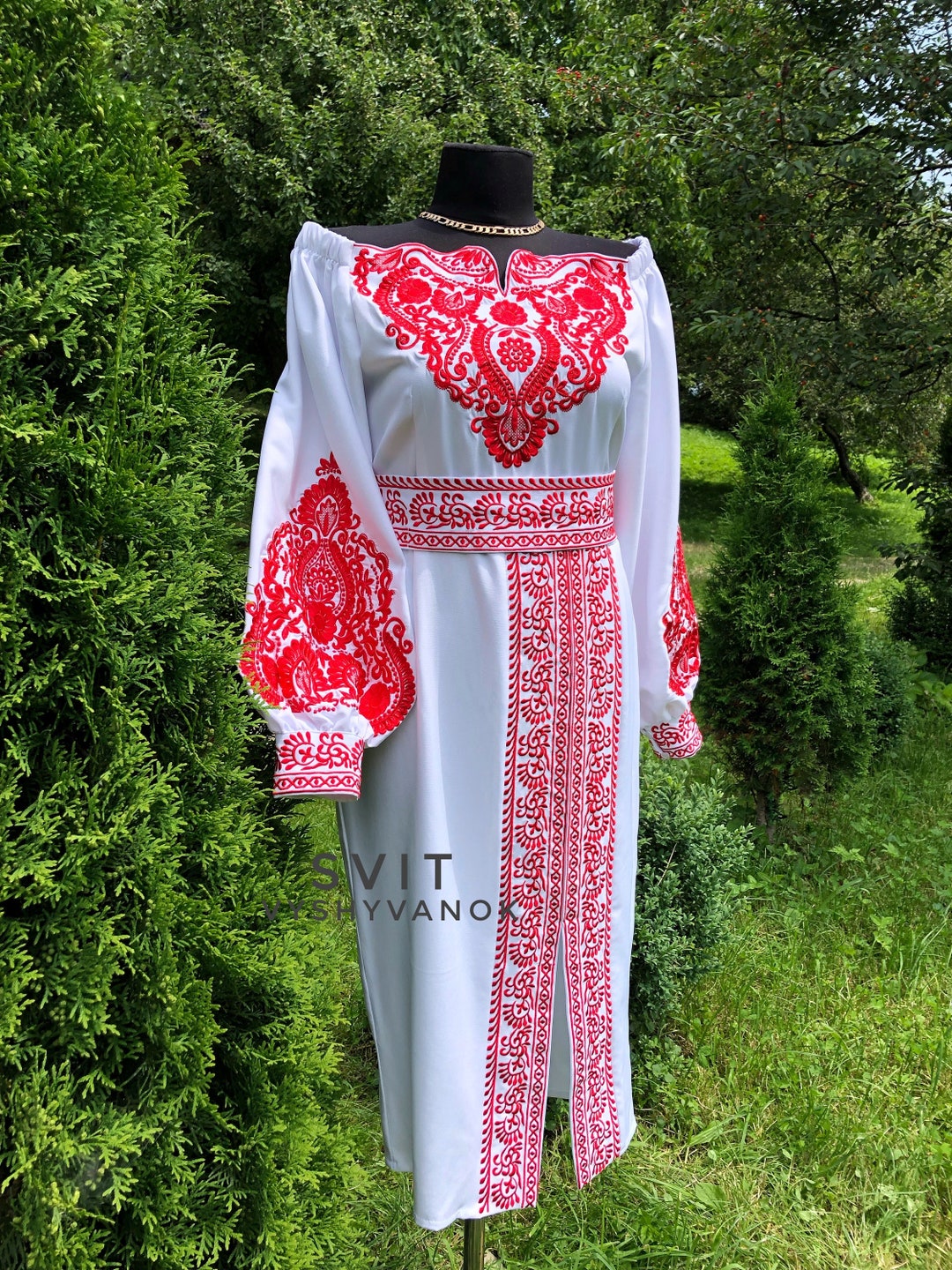 Elegant White Dress Ukrainian Dress Red Flower Embroidered Nationale ...