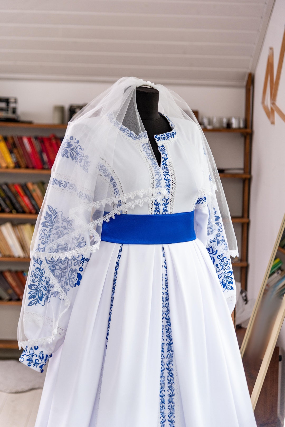 Ukrainian Wedding Set Flower Dress Embroidered Exclusive Dress With ...