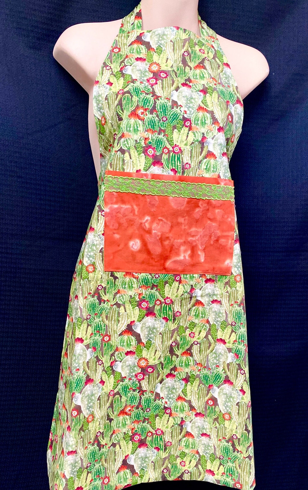 Flowering Cactus Apron, Reversible Women's Kitchen Apron With ...