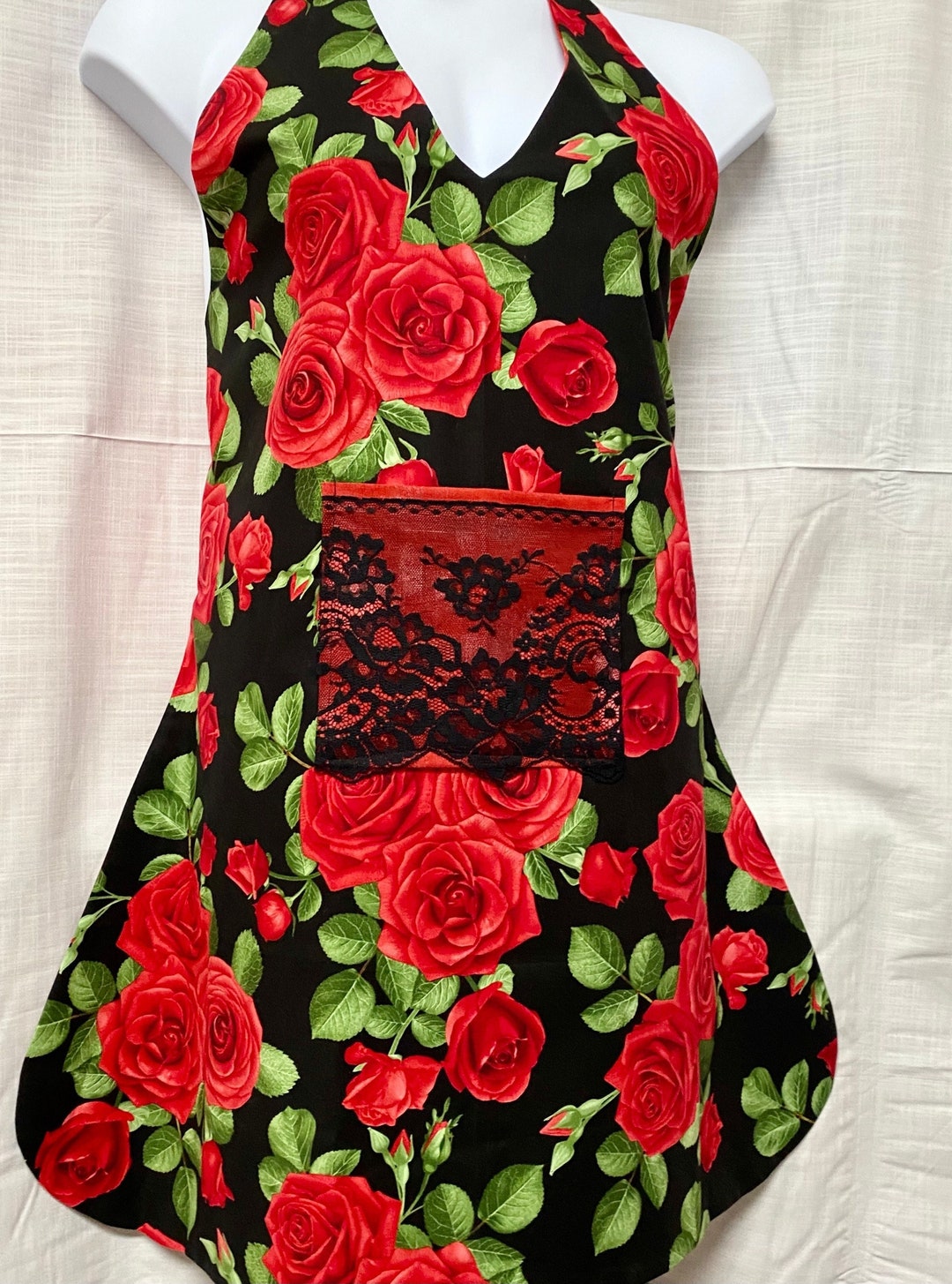 Red Rose Apron, Women's Kitchen Apron- Reversible With Lace Embelished ...