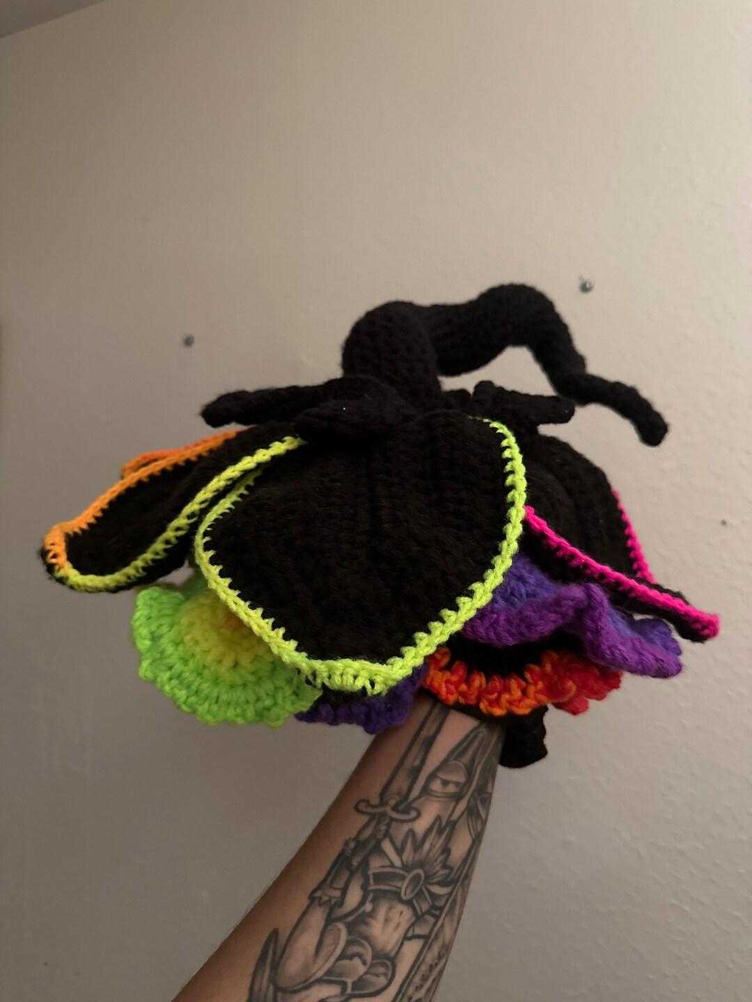 Twisted Daffodil Hat - Etsy