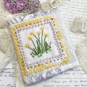 Vintage Needle Book Kit, Make Your Own Embroidered Spring Needle Case ...