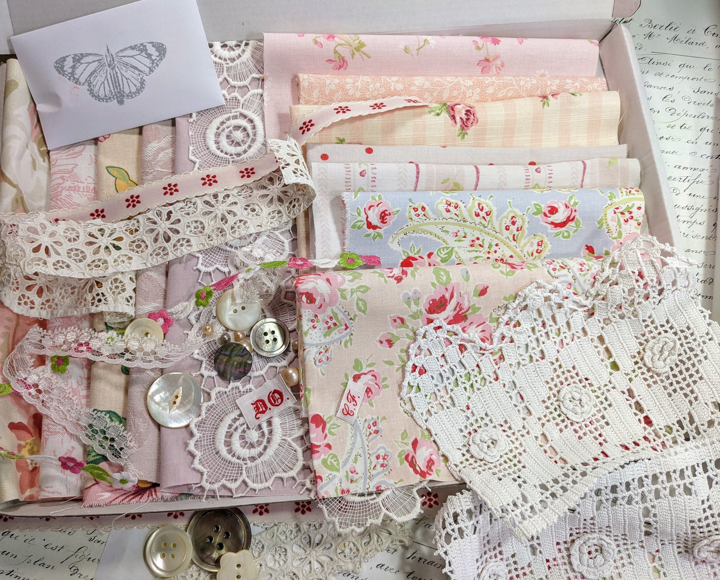 Kit #26 Antique Linen and Lace for Slow Stitching and Journaling ...