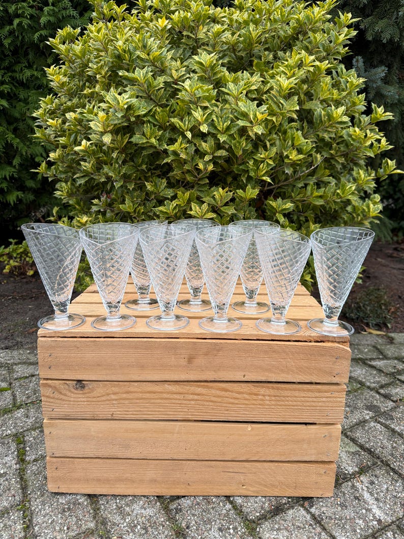 Vintage Waffle Cone Sundae Glasses Set of 6, Transparent and Frosted ...