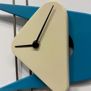 Mid Century Modern Wall Clock, MCM Style Wall Art Clock, Atomic Design ...