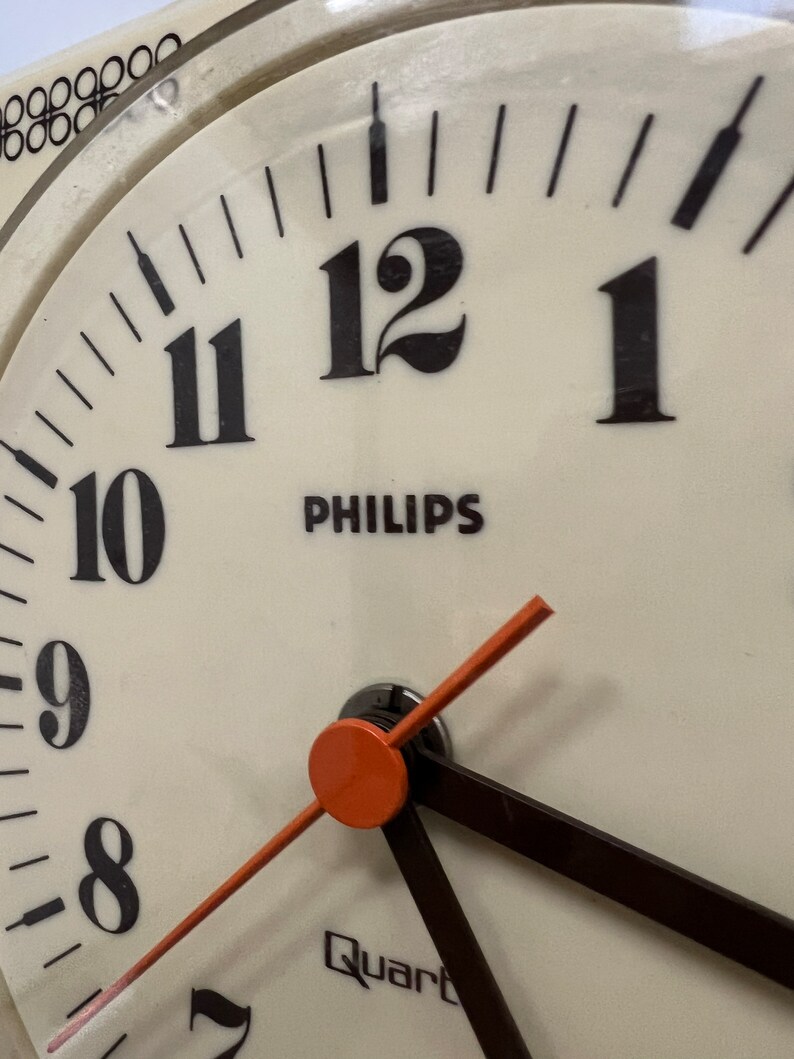 Vintage Kitchen Clock Seventies Wall Clock Philips Design - Etsy