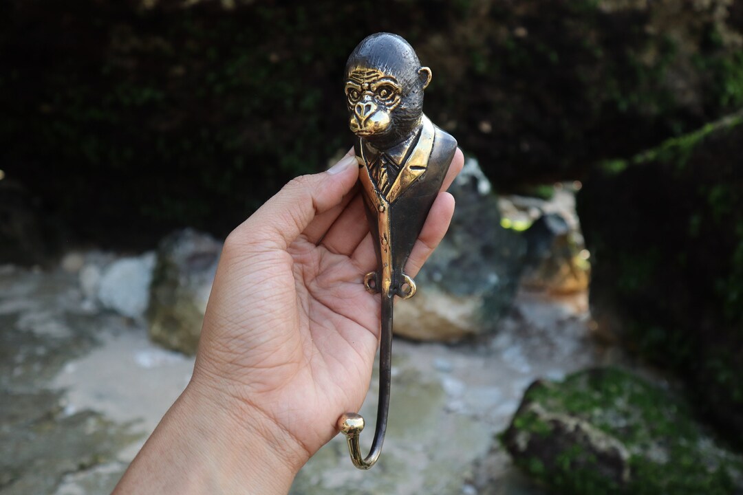 Vintage Solid Brass Monkey Hook - Antique Classic Chimpanzee Bos Hooks ...