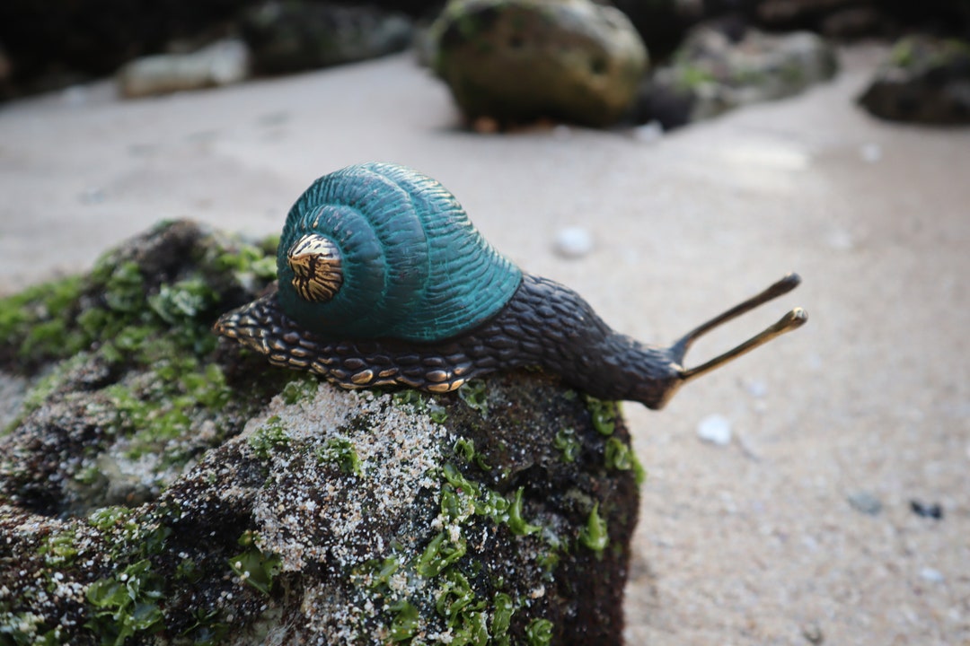 Vintage Brass Snail Figurine for Gift - Animal Statue Bronze Desk Deco ...