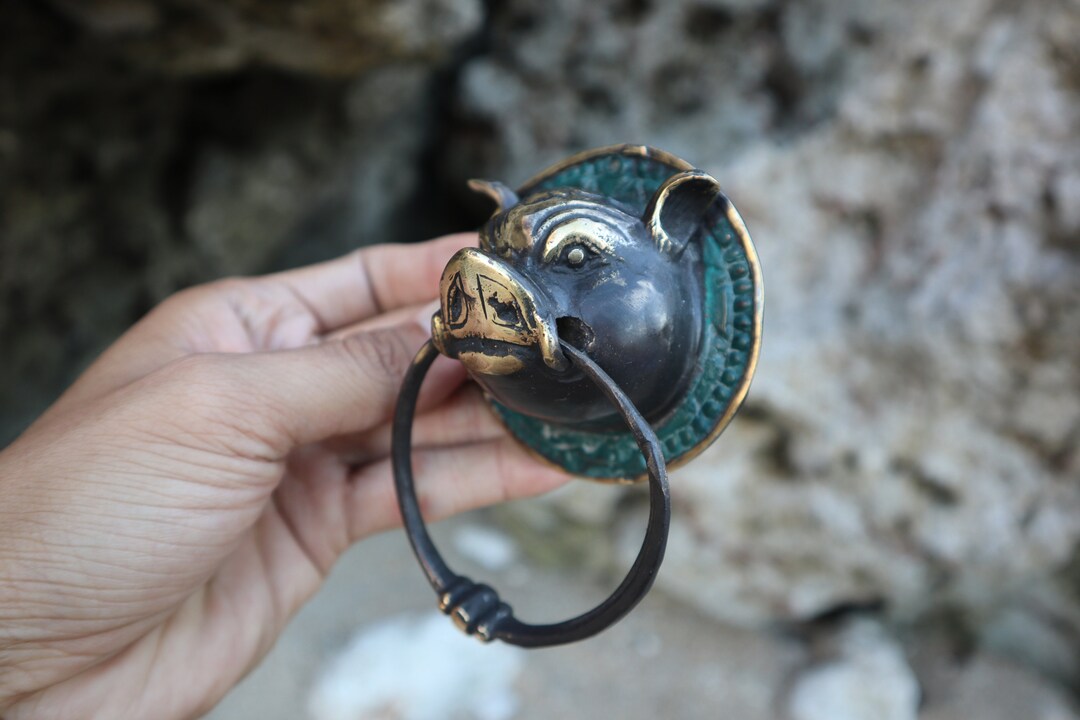 Vintage Brass Pig Door Knocker - Vintage Animalknocker for Entry Door ...