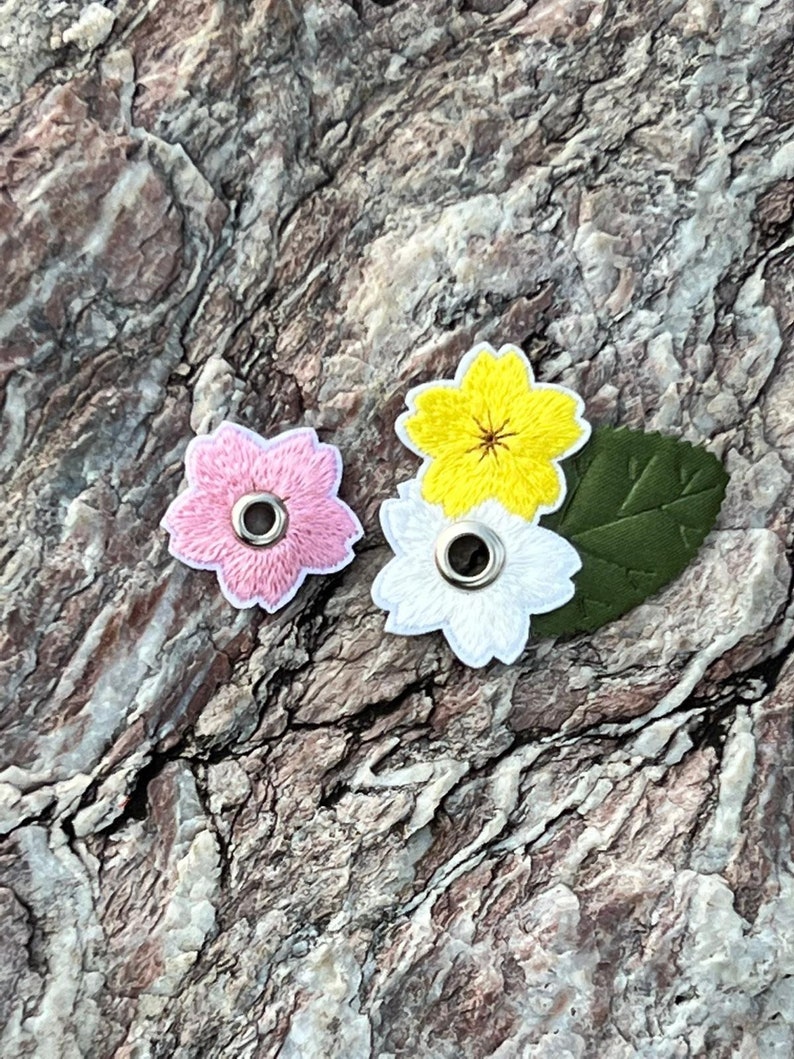 3 Color Daisy Leaf Eyelet Roller Skate Accessories - Eyelet Shoe Laces ...