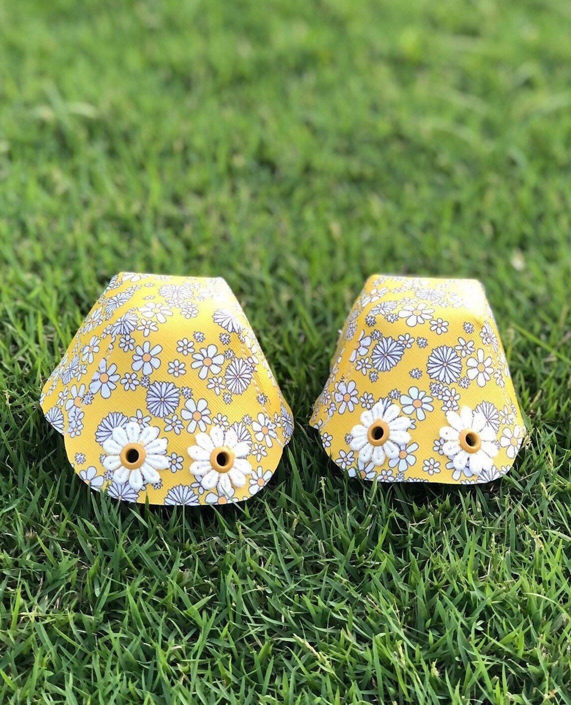 Yellow Daisies With Daisy Eyelet Toe Caps Guards Roller | Etsy