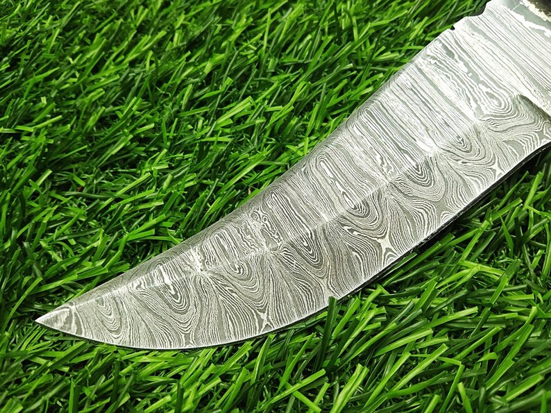 Forged in Fire Damascus Steel Handmade Hunting Skinner Bushcraft Knife ...