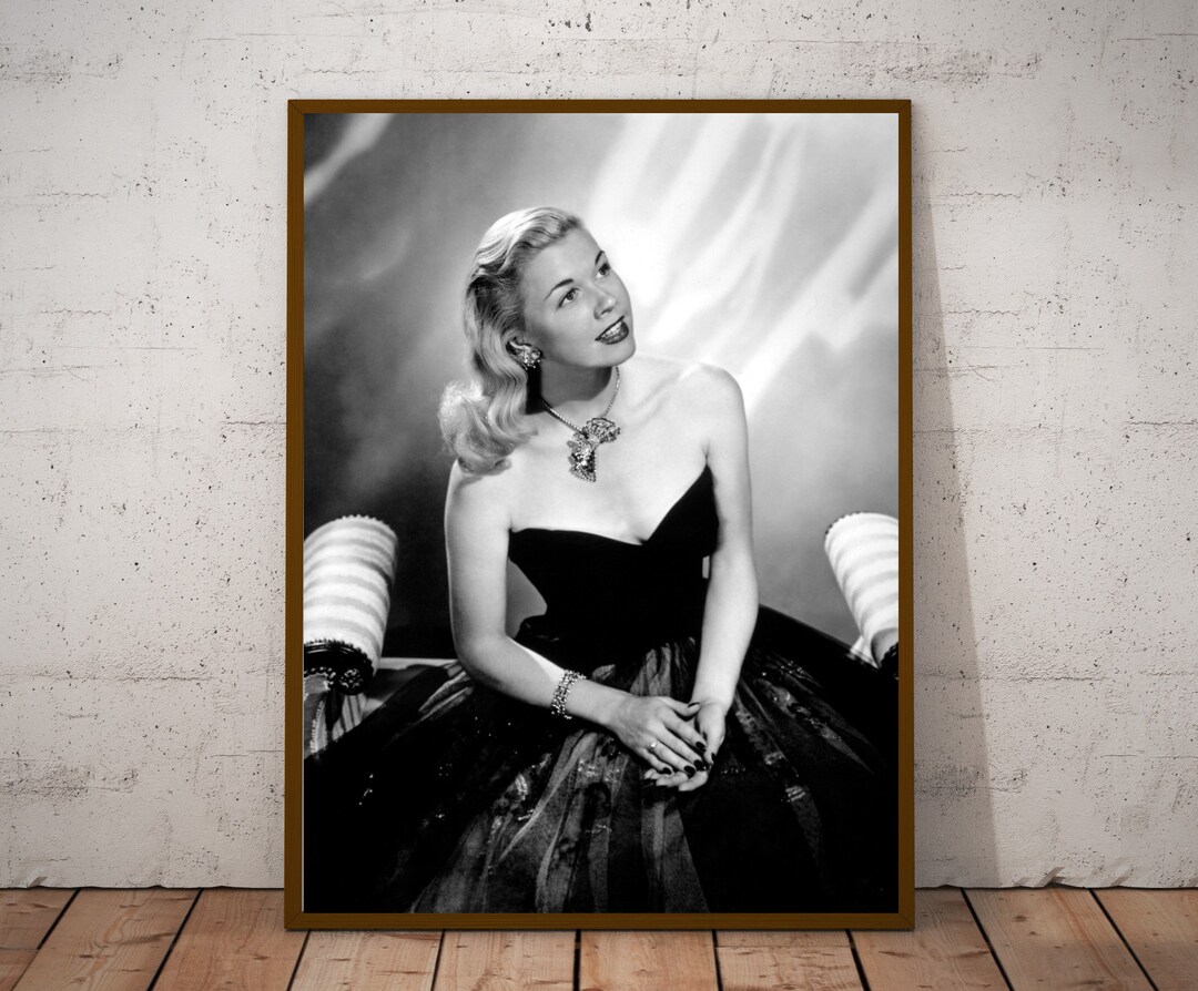 Doris Day Vintage Photograph Retro Wall Art Doris Day Photo Print Old ...