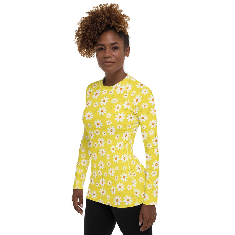 Daisy Flower Patterend Rash Guard, Floral Printed Yoga Workout Fitness ...