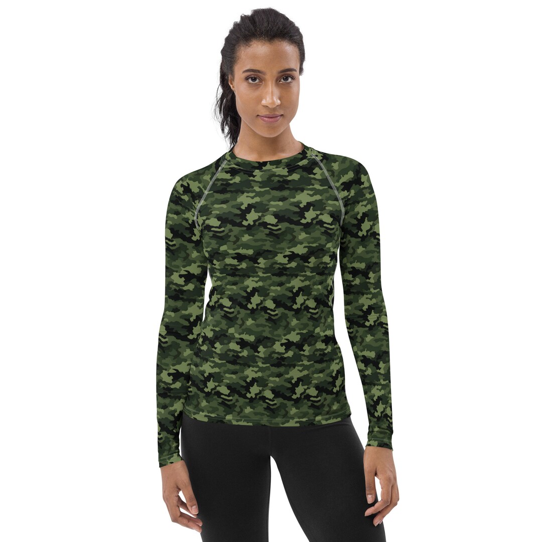 Camo Printed Rash Guard, Fitness Rash Guard, Long Sleeve Yoga Workout ...