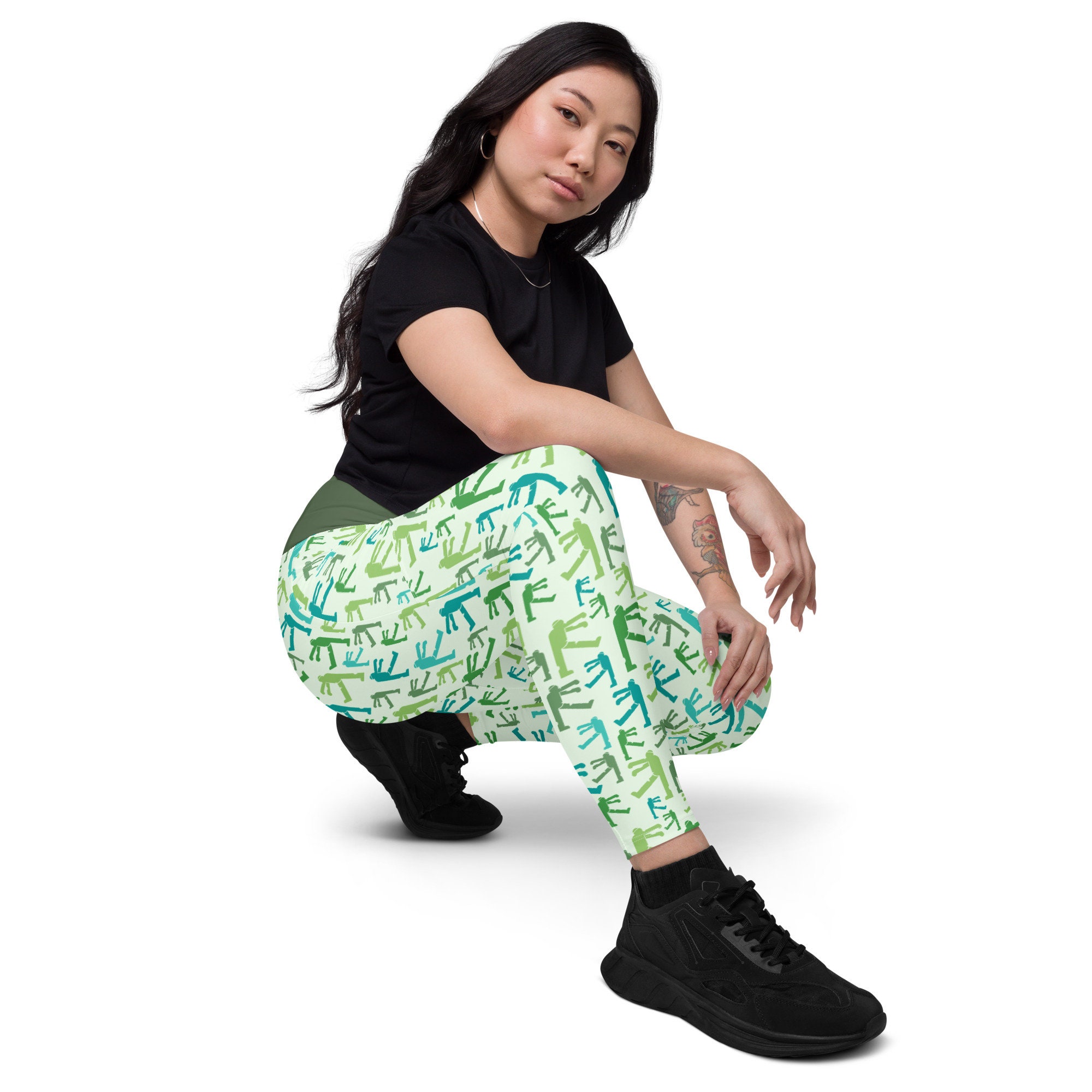 Zombies Print Halloween Leggings, Plus Size Yoga Pants, Creepy Zombies ...