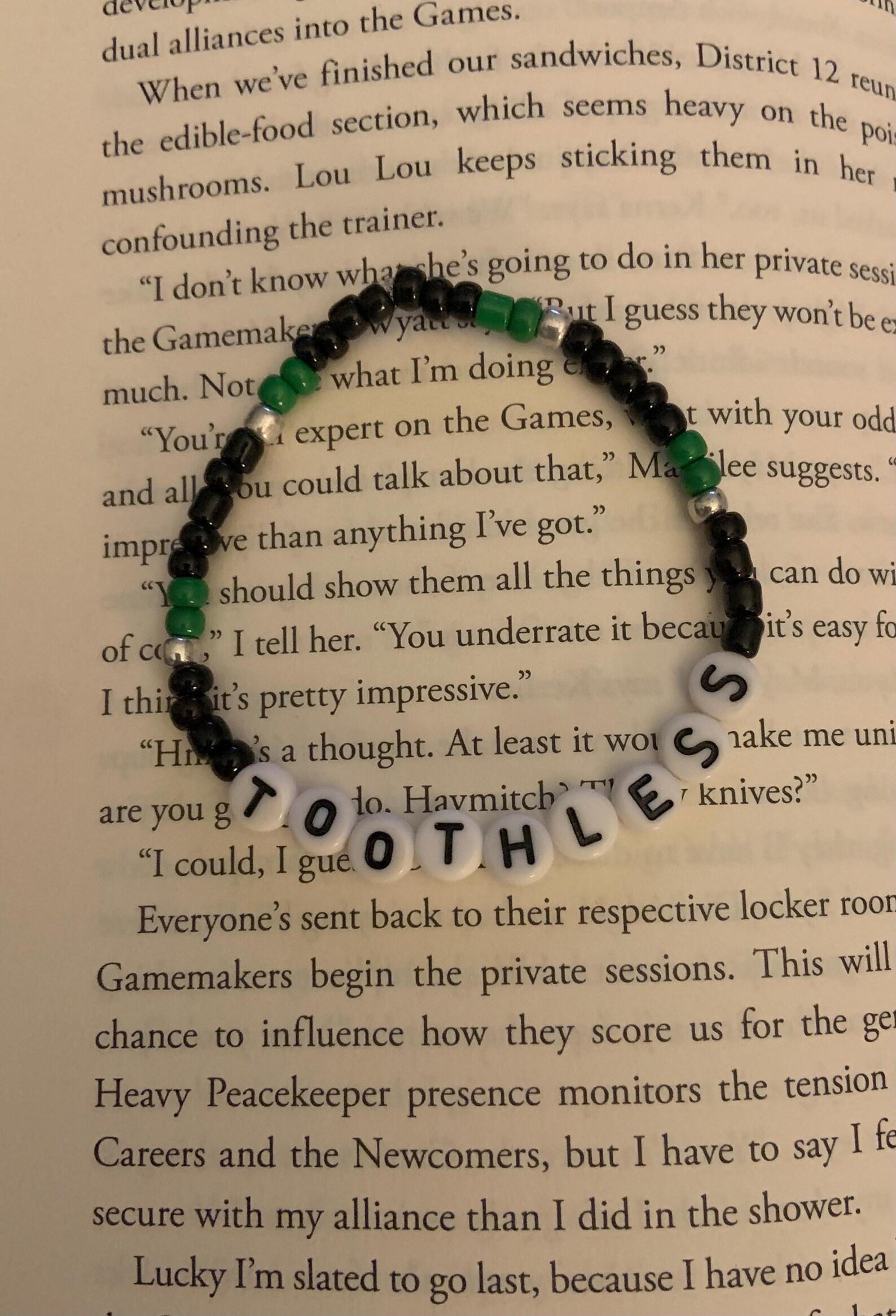 HTTYD Hiccup, Toothless, and Astrid Inspired Friendship Bracelets ...