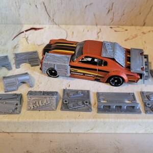 Bendable Body Armor 14 Items 3d Printed. 1/64 Scale. Car Not for Sale ...