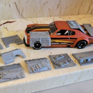 Bendable Body Armor 14 Items 3d Printed. 1/64 Scale. Car Not for Sale ...