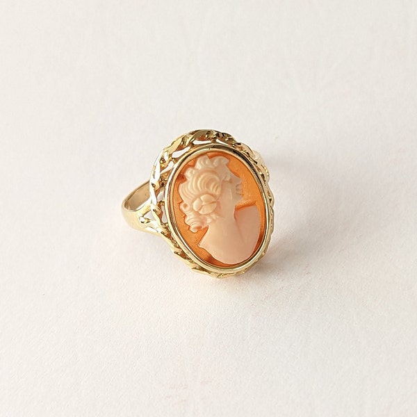 Cameo Ring - Etsy