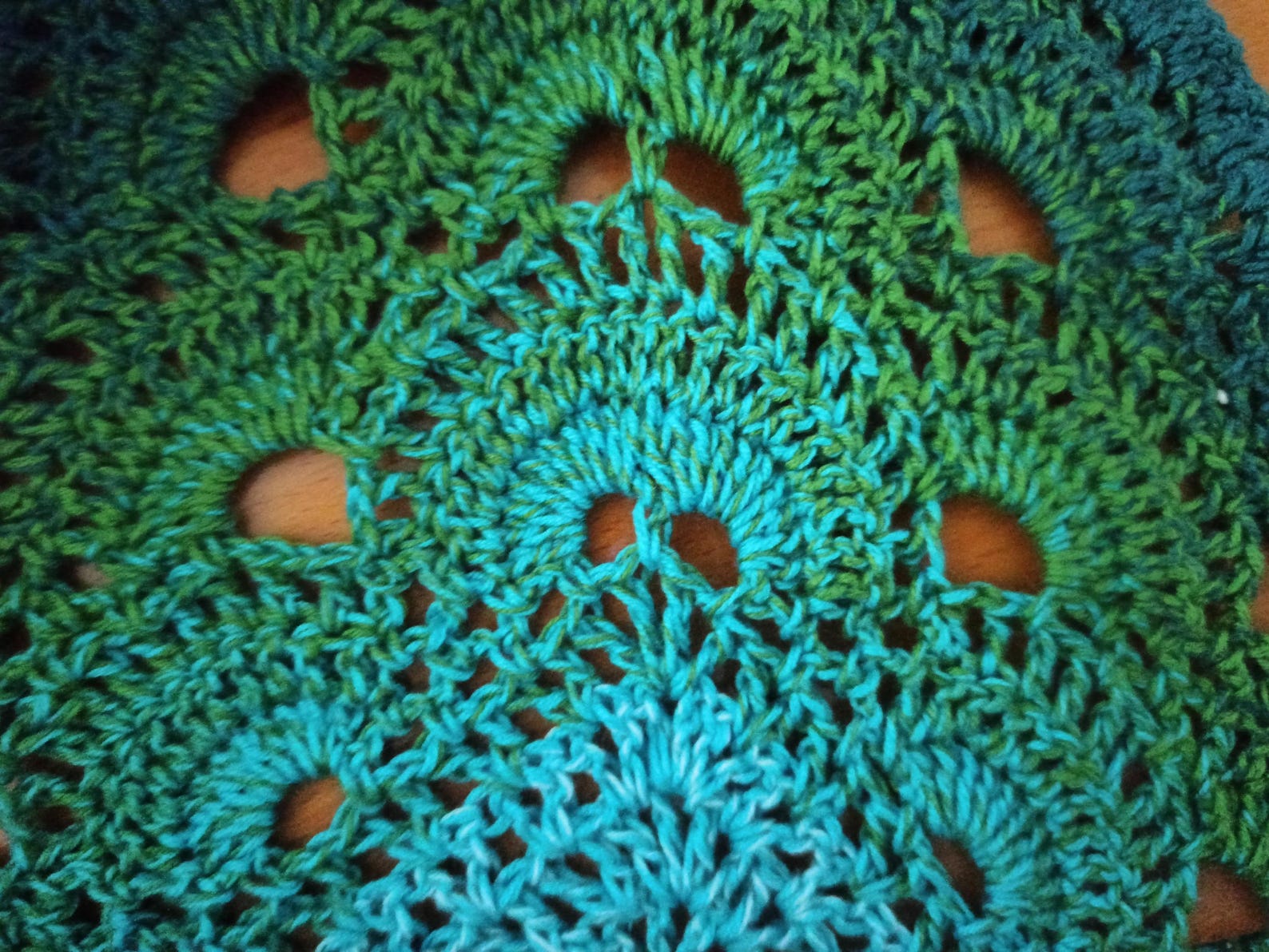 Crochet Triangle Shawl Pattern, Virus Granny V Stitch (PDF Download) - Etsy