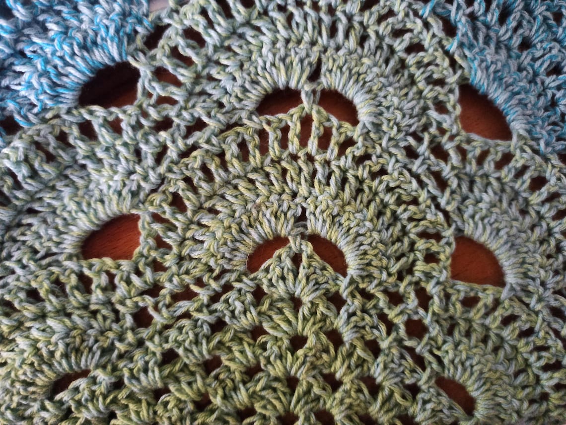 Crochet Triangle Shawl Pattern, Virus Granny V Stitch (PDF Download) - Etsy