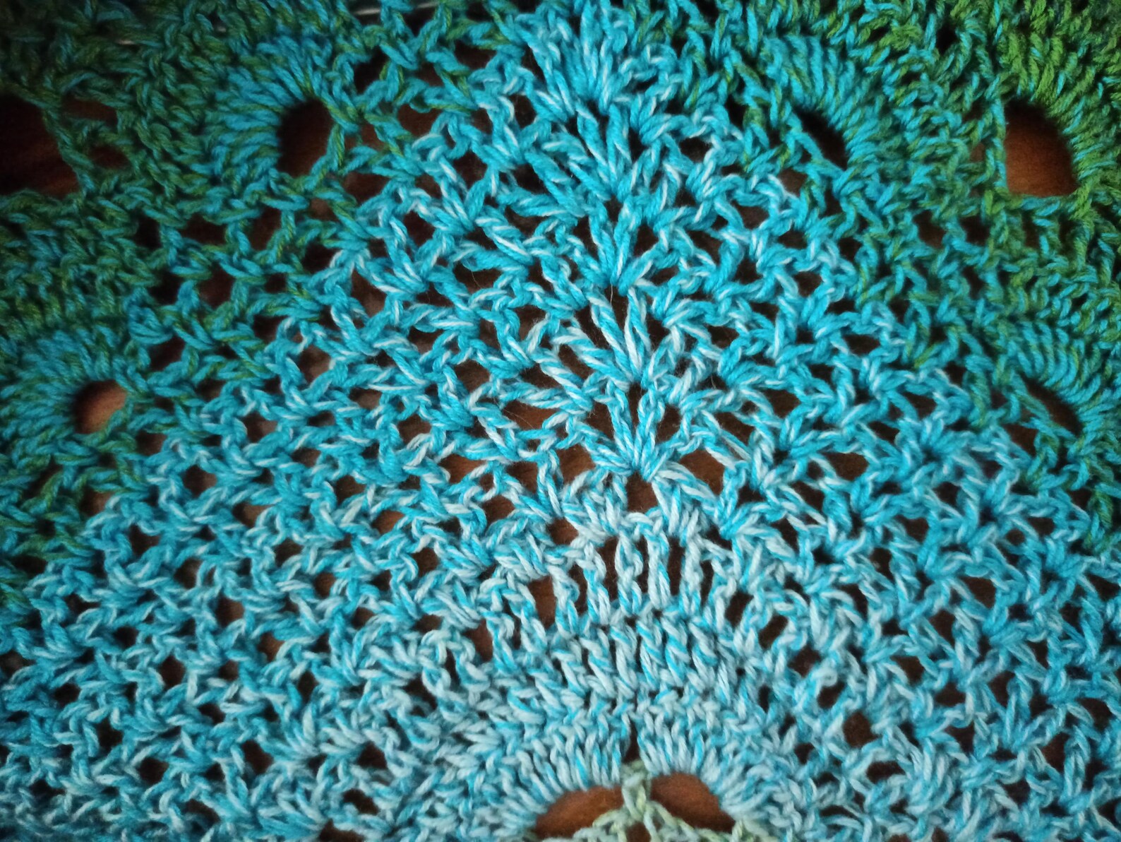 Crochet Triangle Shawl Pattern, Virus Granny V Stitch (PDF Download) - Etsy