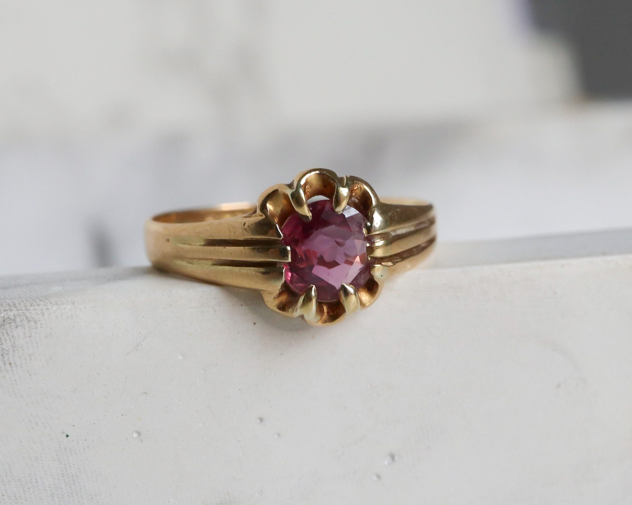 Antique Gold and Ruby Ring, Victorian Gold Ring, Vintage Ruby Ring - Etsy