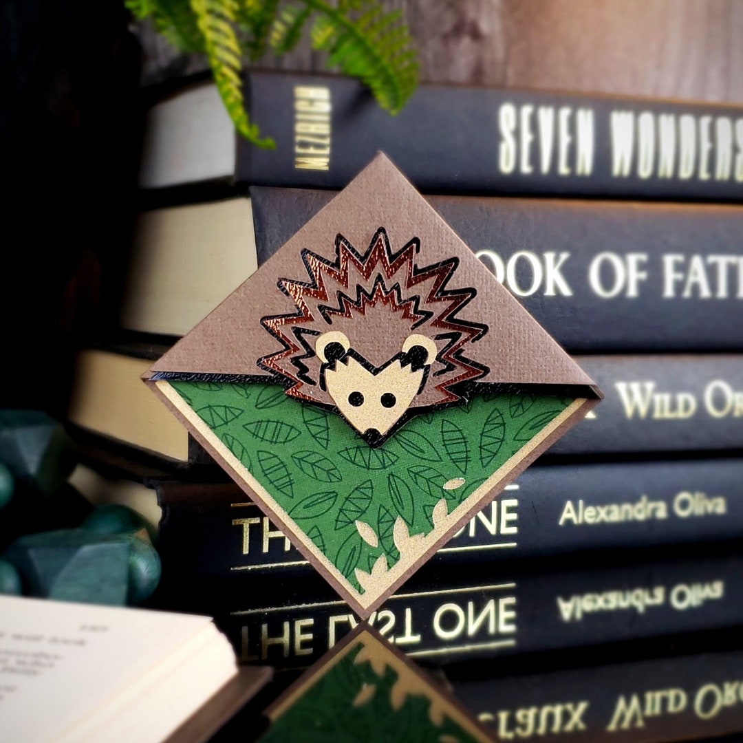 Hedgehog Paper Corner Bookmark, Reader Gift, Personalized Bookmark ...