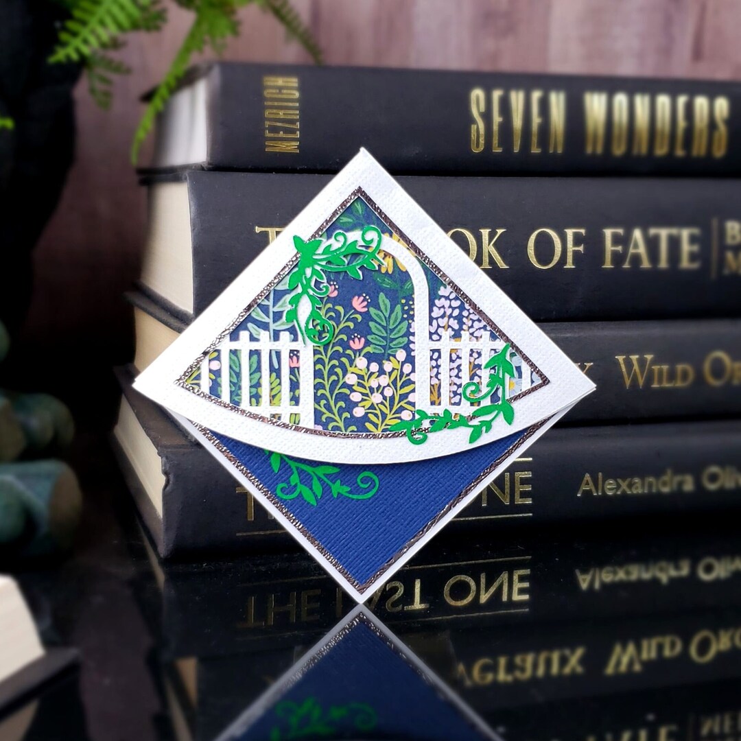 Garden Corner Bookmark, Secret Garden Bookmark, Wildflower Corner ...