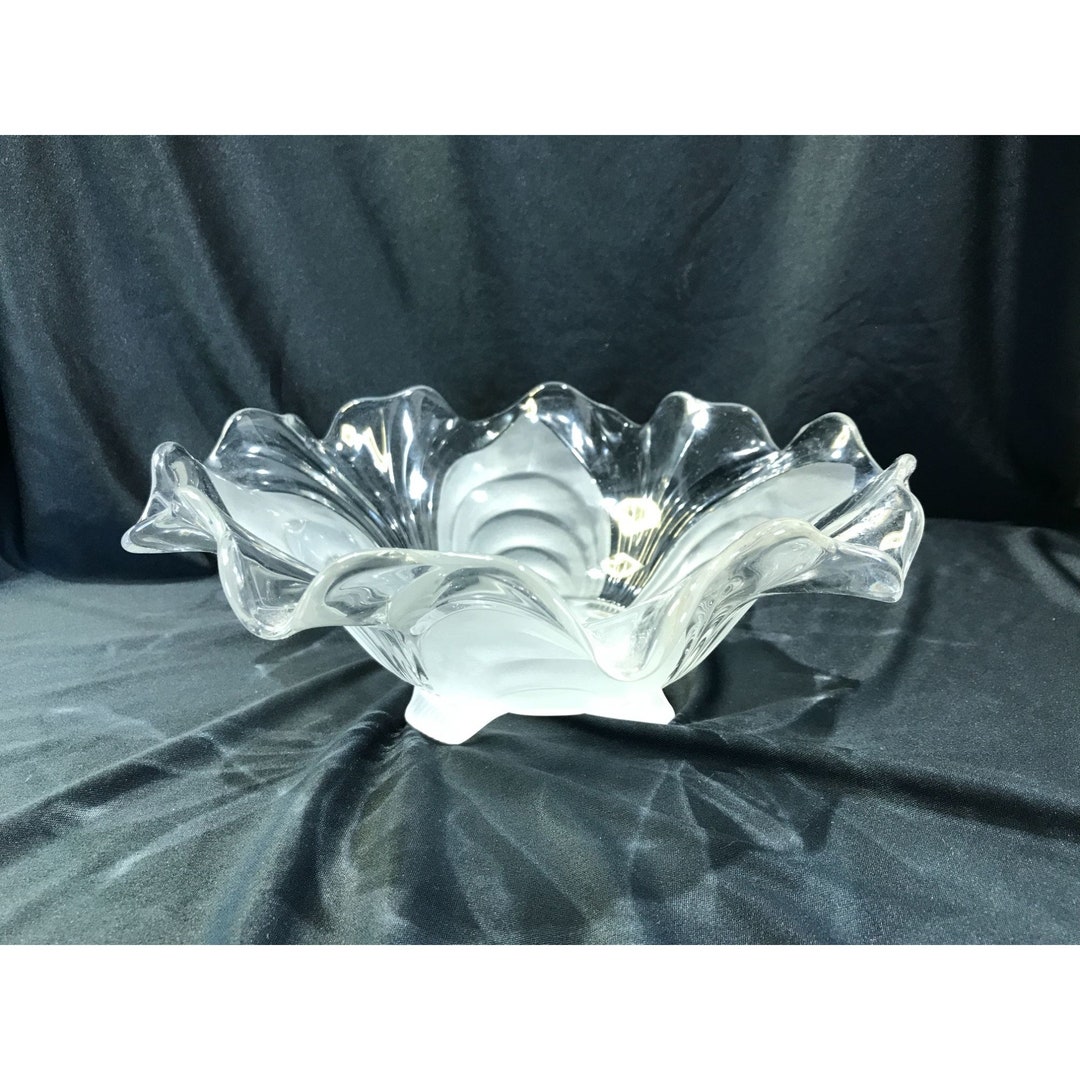 Heavy Glass Footed Fruit Bowl, 10 Diameter Bowl, Floral Flower Petal ...
