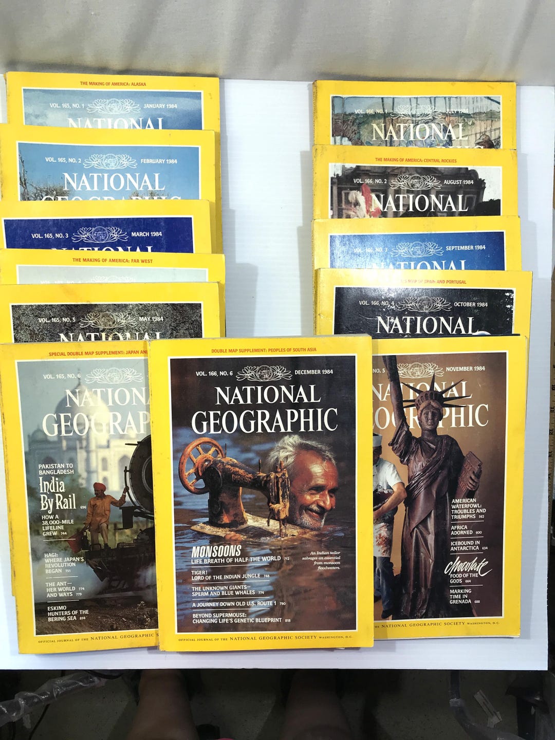 National Geographic Magazine, 1984 Vintage Magazine, Choice of Dates ...