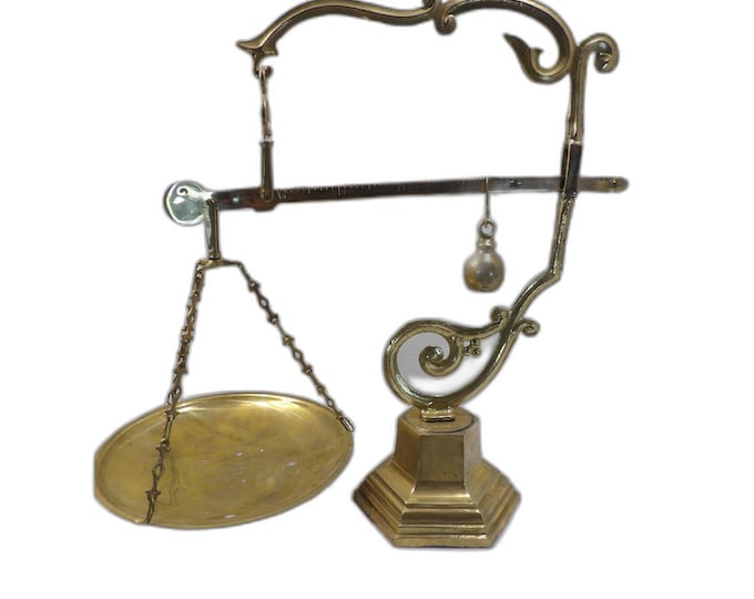 Vintage Brass Balance Scale, 10 Inch Plate, 20"h 18"w - Etsy