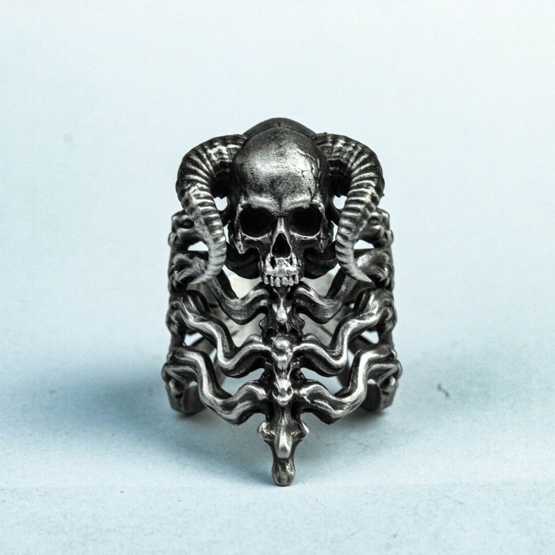 Gothic Spine Ring Ram Horn Skull Texture Patterned Immortal Spine ...