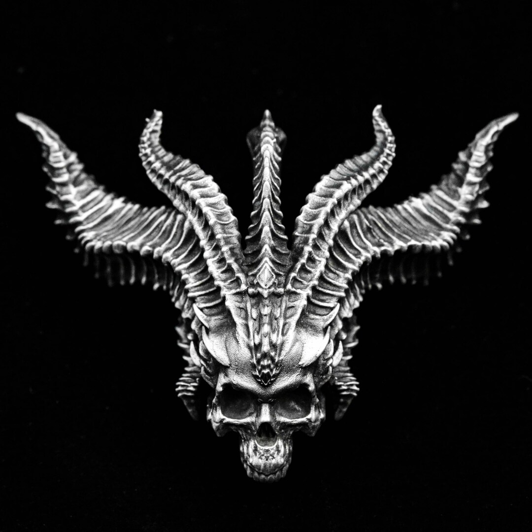Broken Skull Necklace Pendant Hell Satan Evil Demon Alchemy Tomb Decay ...