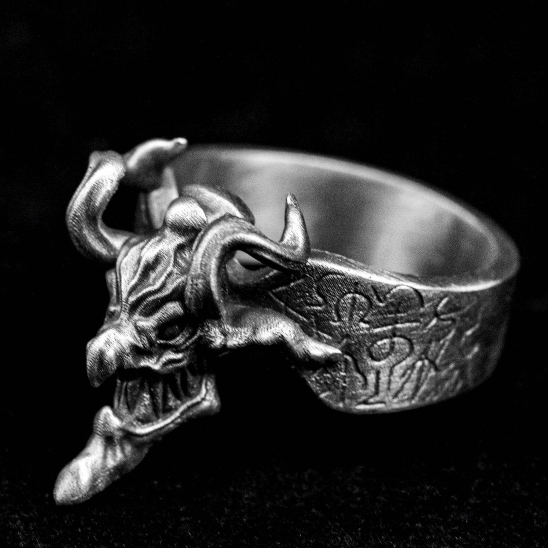 Hell Satan Demon Ring - Ghost Demon King Beautiful Girl Comic Lord ...