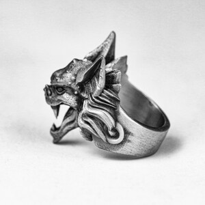 Bat Ghost Guardian Ring Gargoyle Head Acrylic Animal Vampire Monster ...
