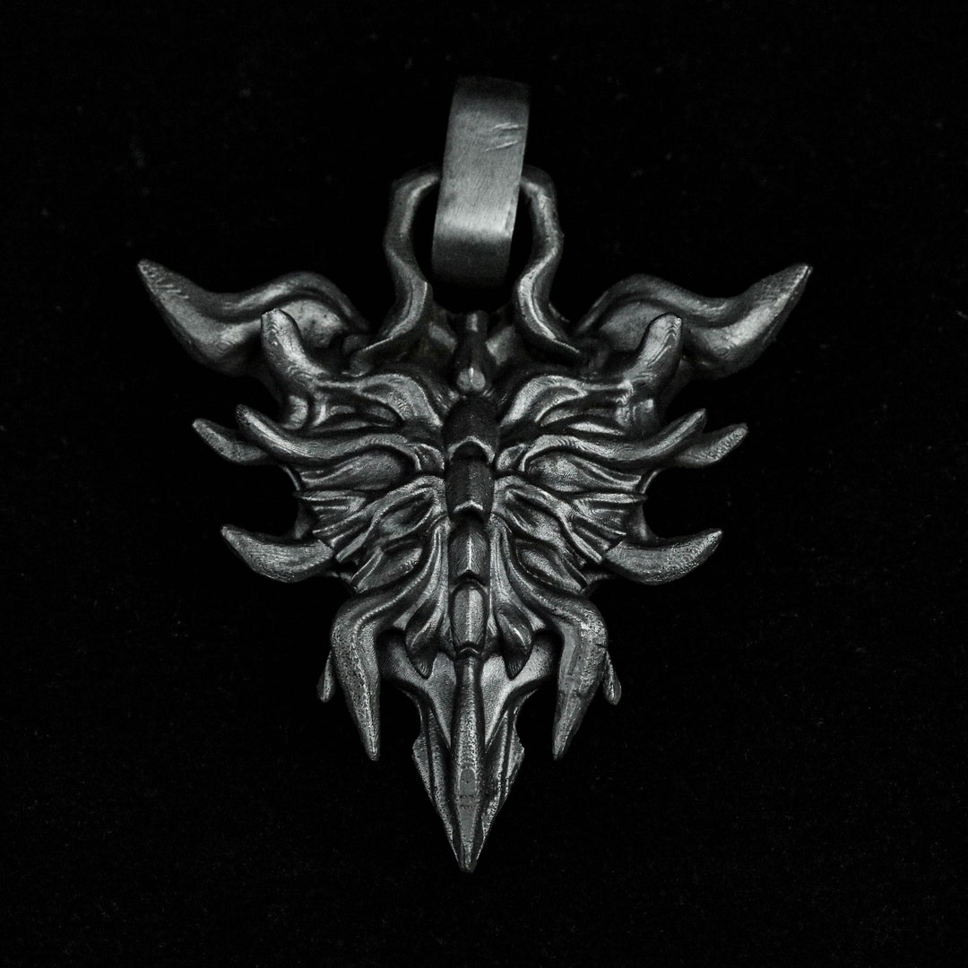Hand Carved Spine Shield Pendant, Sterling Silver Skull Totem Necklace ...
