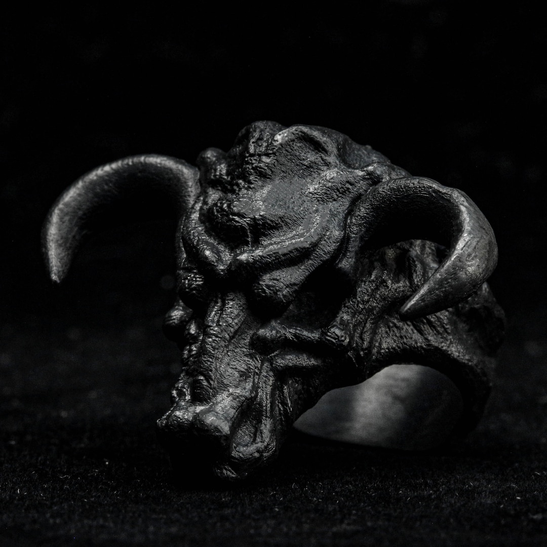 Domineering Bull Ring Bull Head 3D Bull Head Ring Oxidized Taurus ...