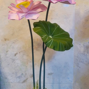 Set of 2 Giant Bubble Lotus Flowers and 1 Lotus Leaf on Metal Stand ...