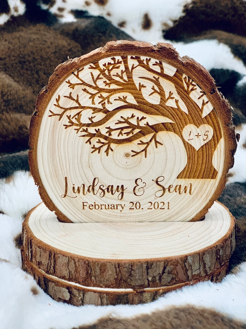 Custom Wood Slice Cake Topper, Rustic Wedding Decor, Personalized Name ...