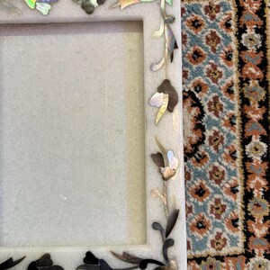 Handcrafted Marble Photo Frame | Mother of Pearl Inlay Floral | White ...