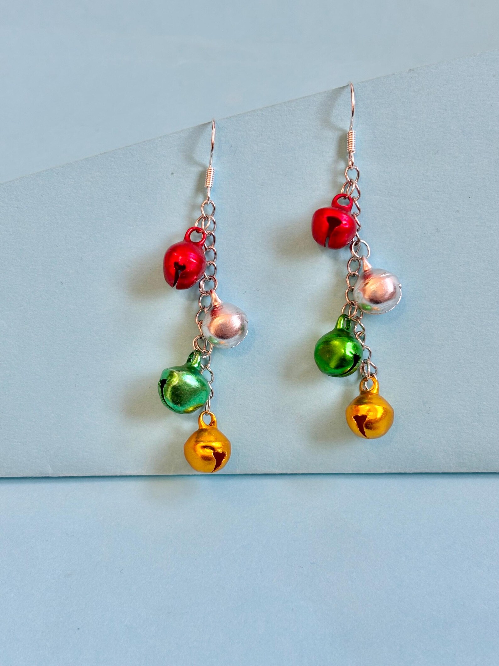 Jingle Bells Dangle Earrings L: Red, Green, Gold and Silver Christmas ...