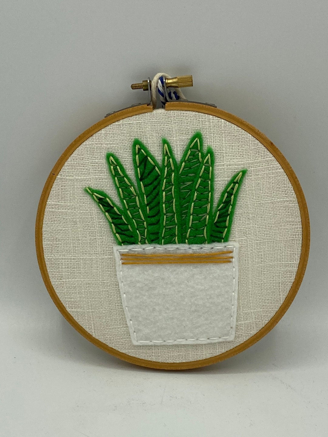 Snake Plant - Embroidery Hoop Wall Art - Etsy