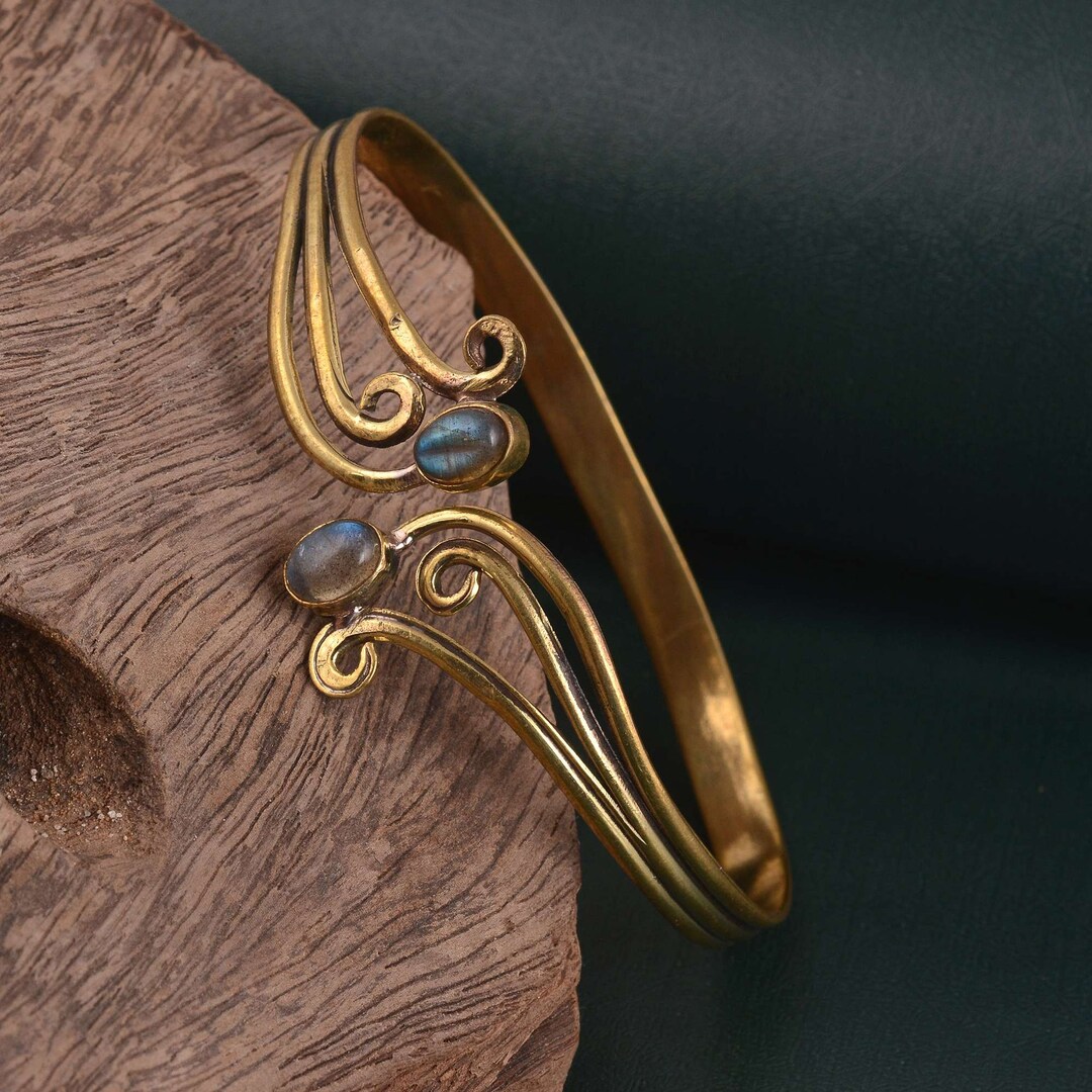 Labradorit Armreif, Spiralarmreif handgemachter verstellbarer Armreif, Edelstein Manschette ...