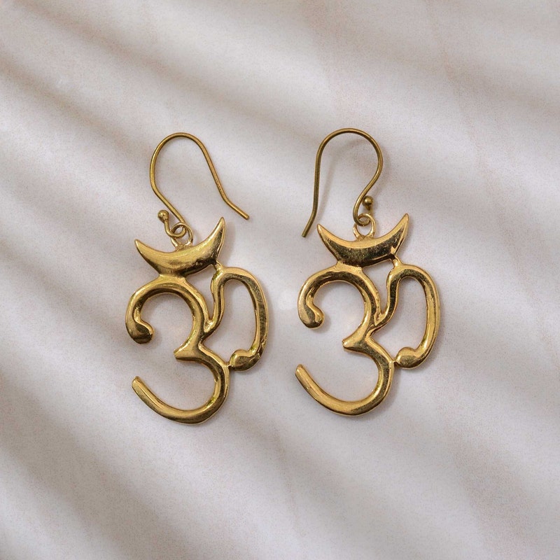 Om Jewelry - Etsy